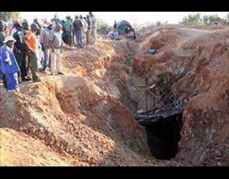 Police release names of 6 killed in Inyathi mine t...
